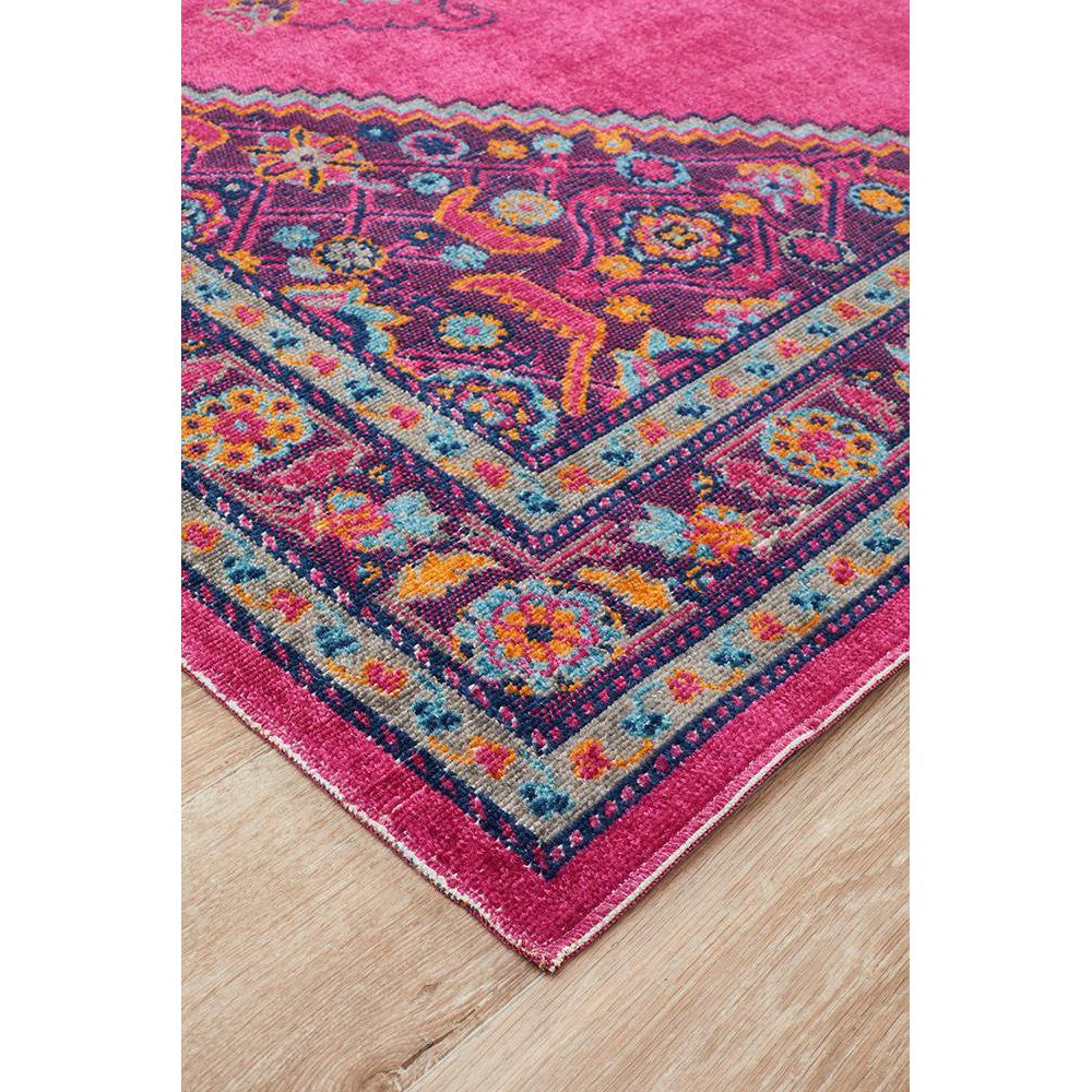 Everia Whisper Diamond Pink Rug
